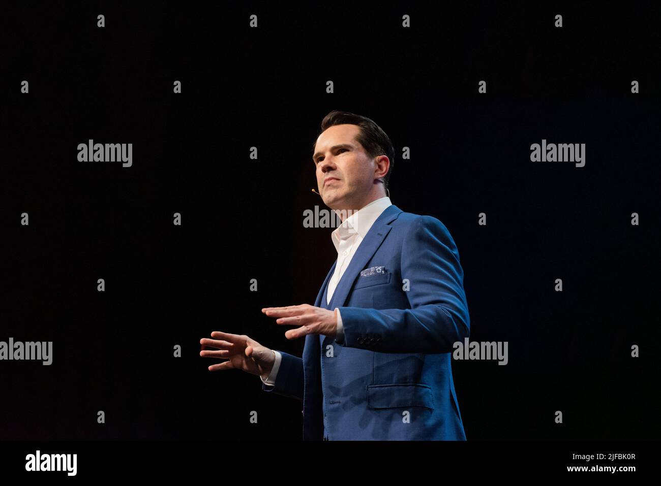 Jimmy carr comedy hi-res stock photography and images - Alamy