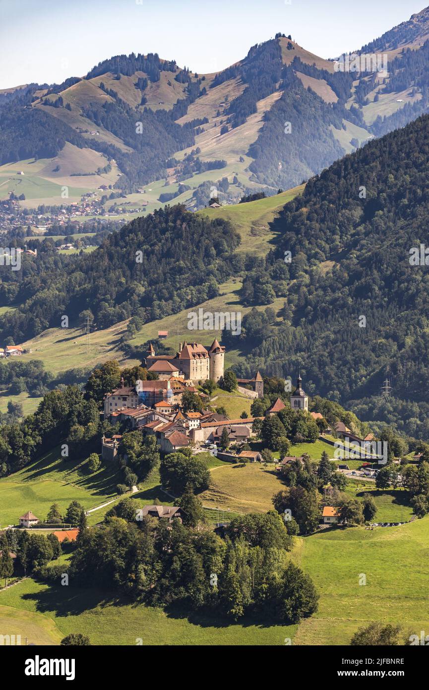 Switzerland, Canton of Friborg, Gruyères, medieval city, the castle ...