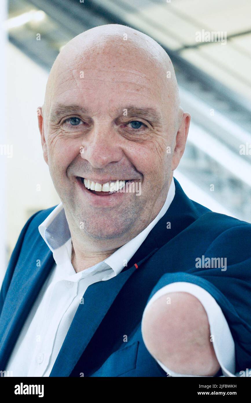 Philippe Croizon at a conference. This former French worker became an ...