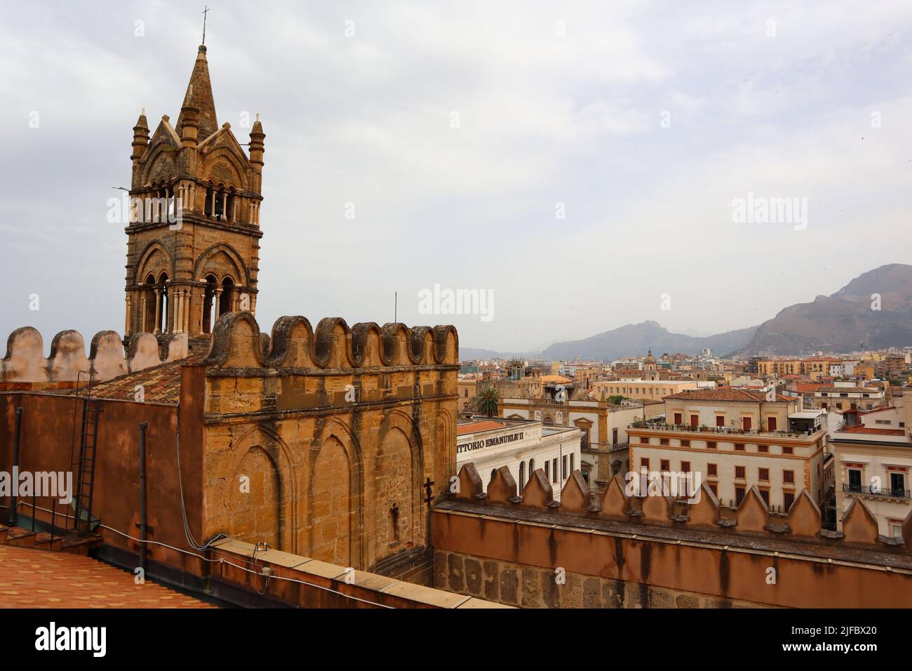 Palermo, Sicily (Italy): view from rooftop of The Cathedral of Palermo ...