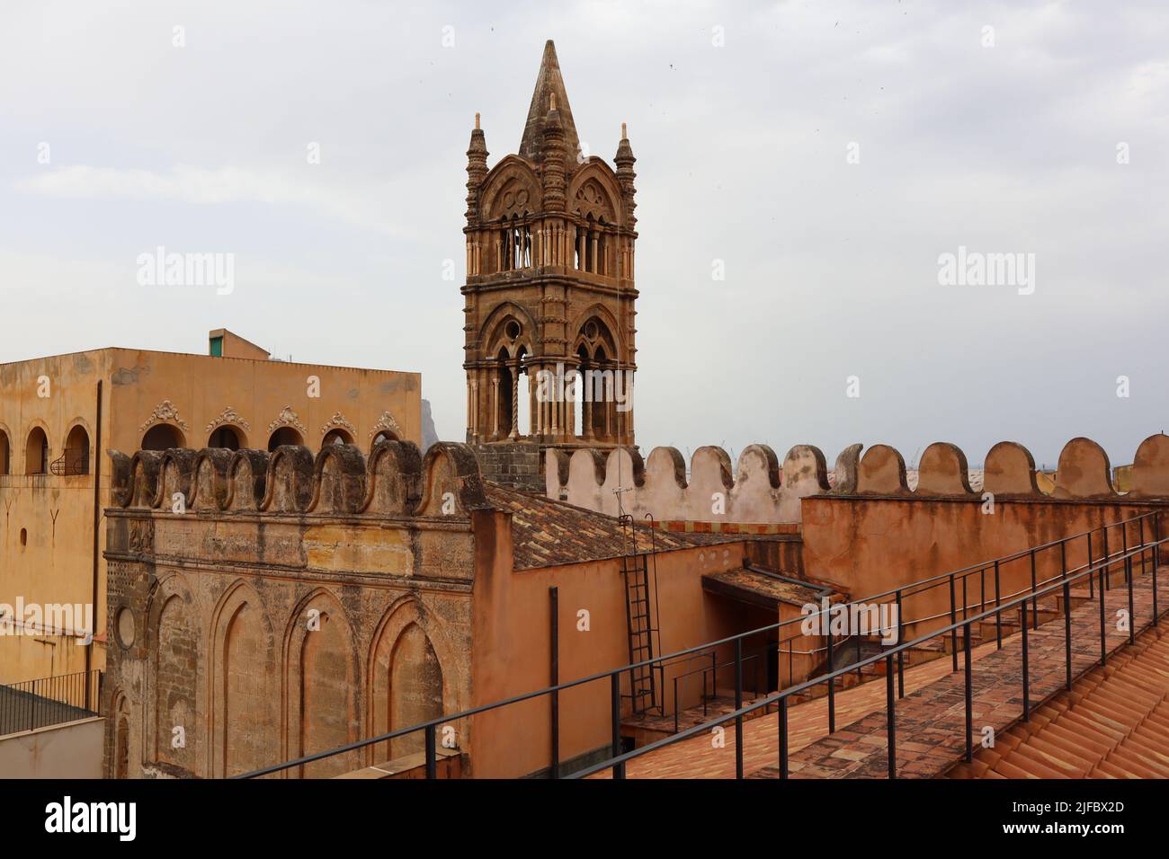 Palermo, Sicily (Italy): view from rooftop of The Cathedral of Palermo ...