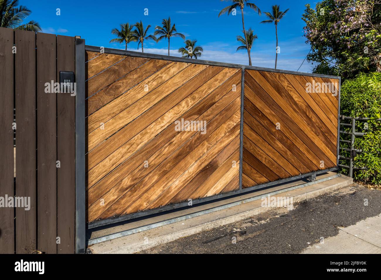 Stained natural wood modern and clean wood driveway property private ...