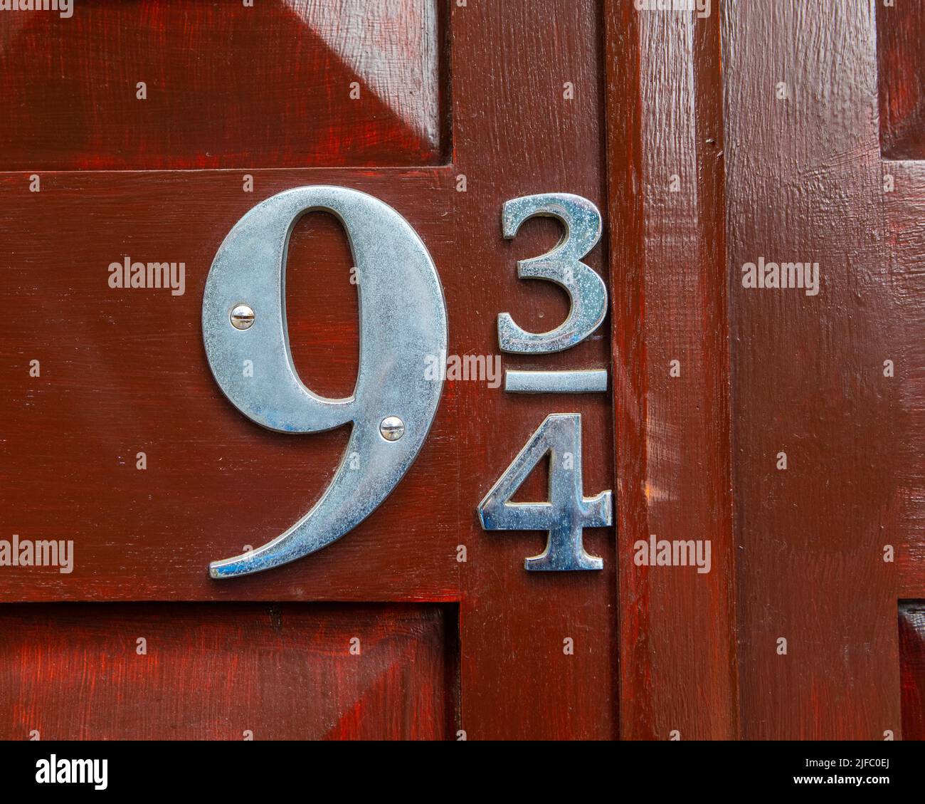 Nine and three quarters hi-res stock photography and images - Alamy