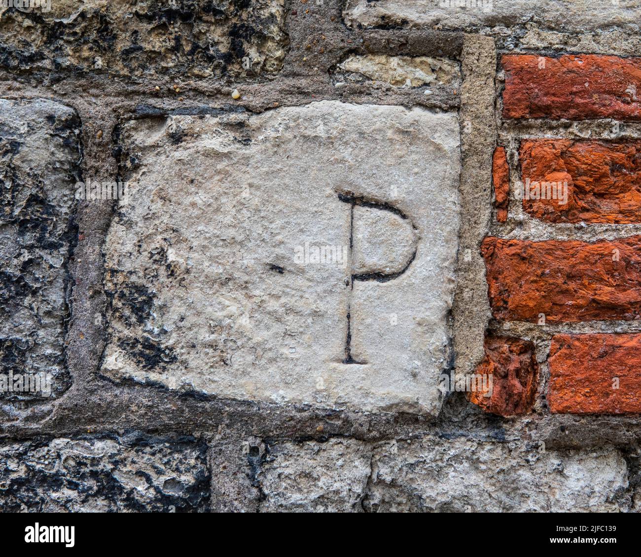 P letter bricks hi-res stock photography and images - Alamy