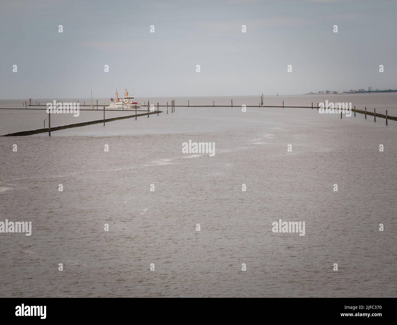 The barge transports cars and people. Barge for transportation Stock ...