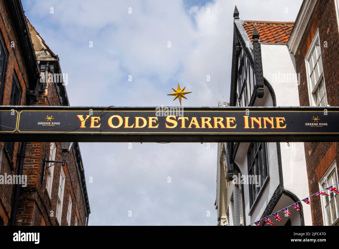 Ye olde star inn hi-res stock photography and images - Alamy