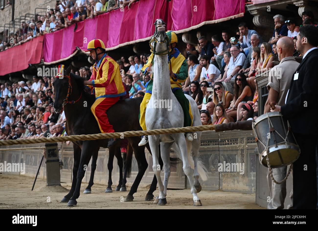 Palio di siena 2022 hi-res stock photography and images - Alamy