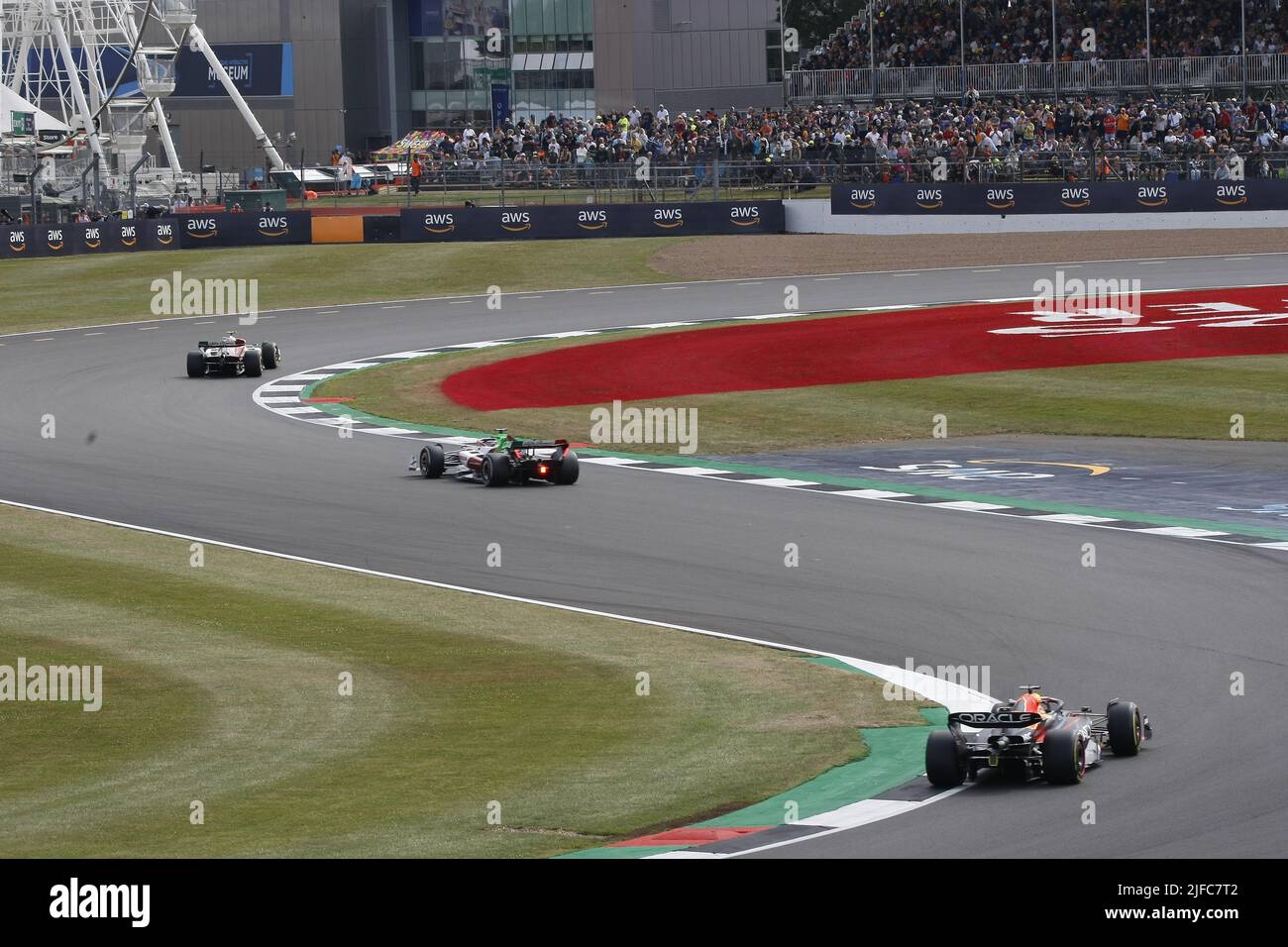Silverstone, Northants, UK. 1st July, 2022. Action at Luffield Corner ...