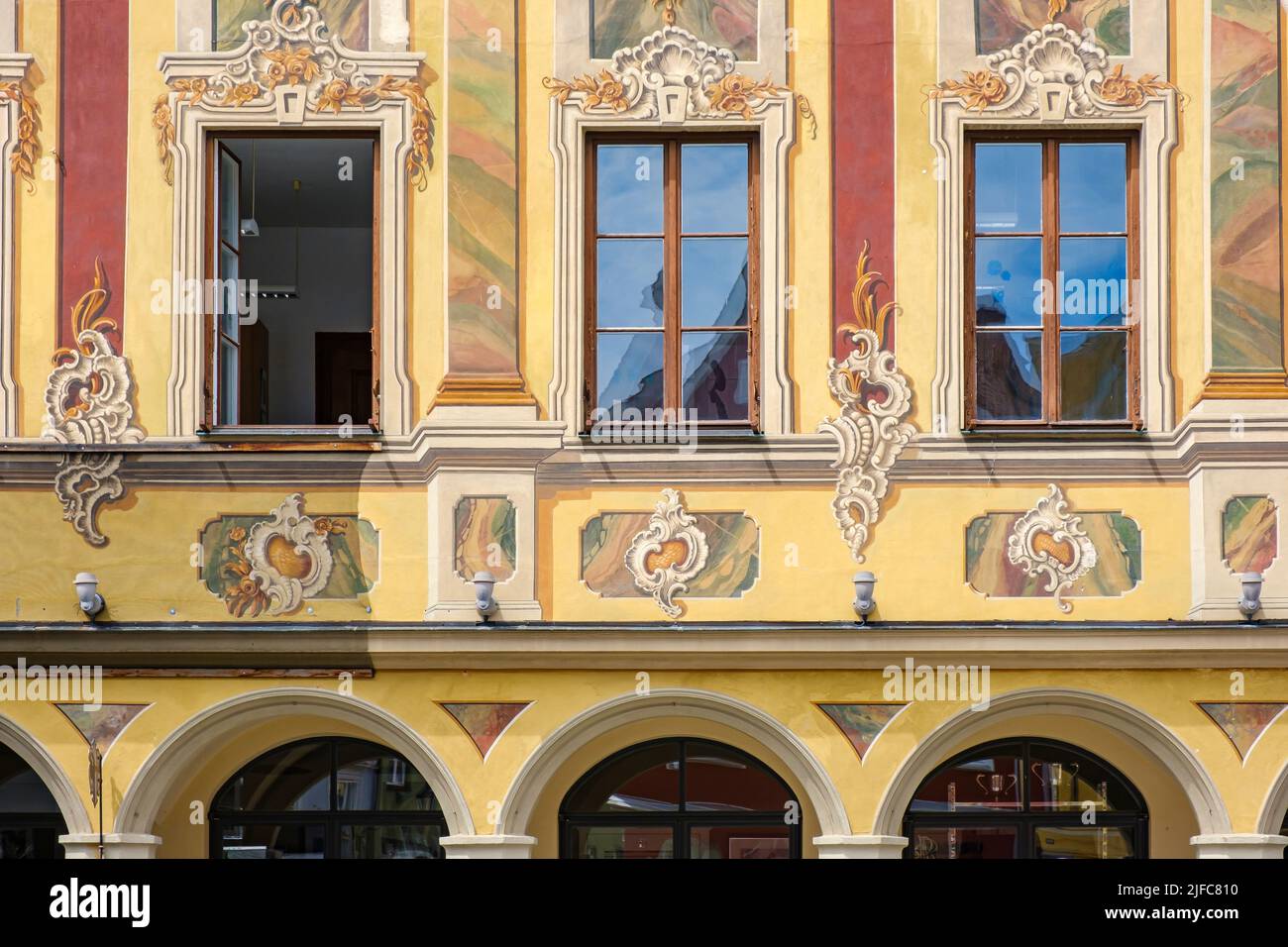 Medieval market painting hi-res stock photography and images - Alamy