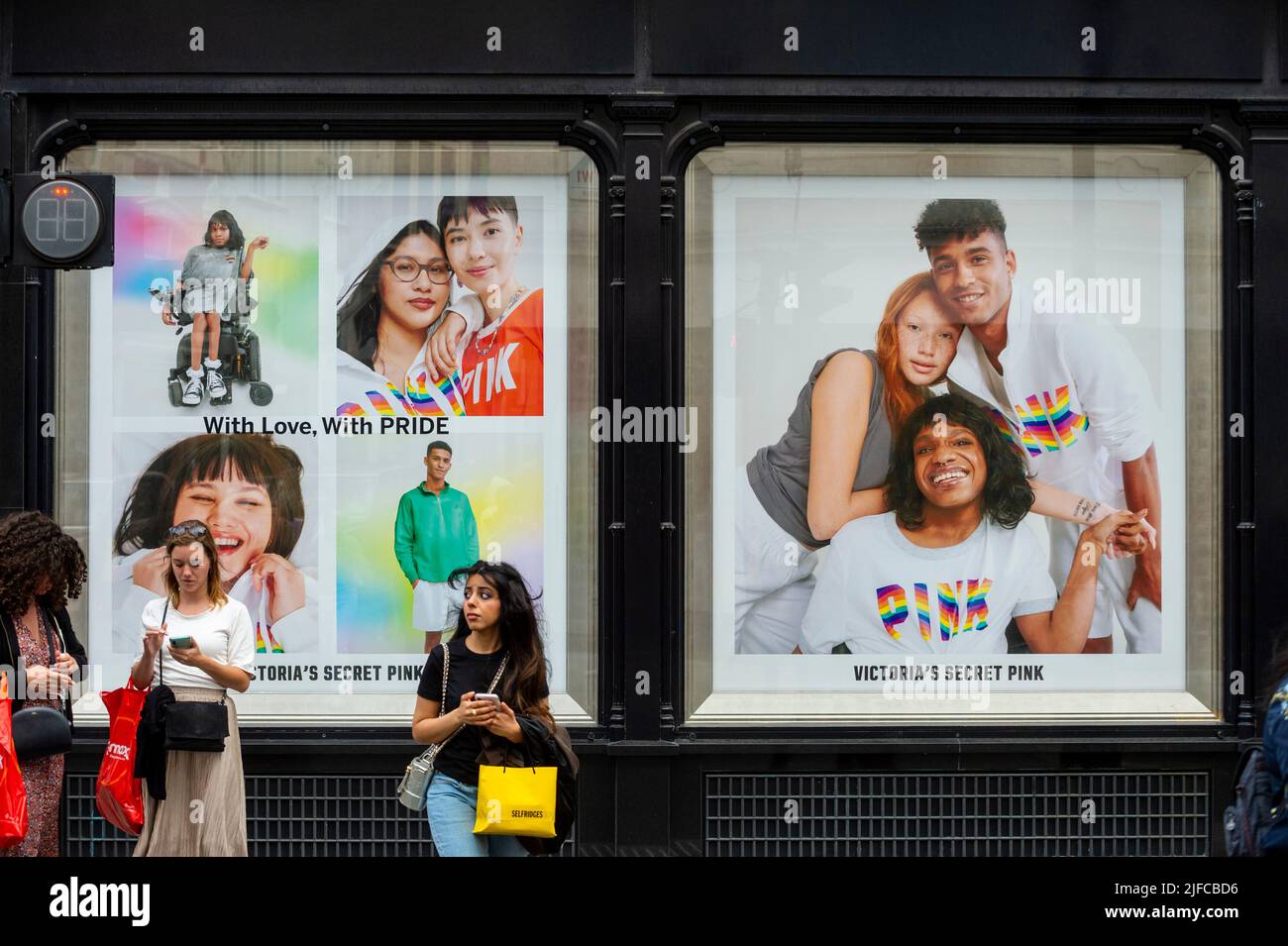 London, UK. 1 July 2022. Victoria's Secret on New Bond Street decorated ...