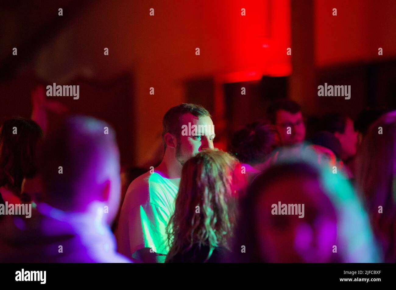 Red light man hi-res stock photography and images - Alamy