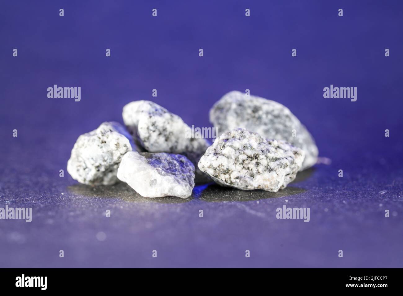 Granites are coarsely crystalline plutonic rocks (plutonites) rich in ...