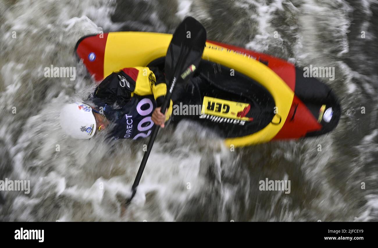 Nottingham, UK. 01st July, 2022. The ICF 2022 canoe freestyle World ...