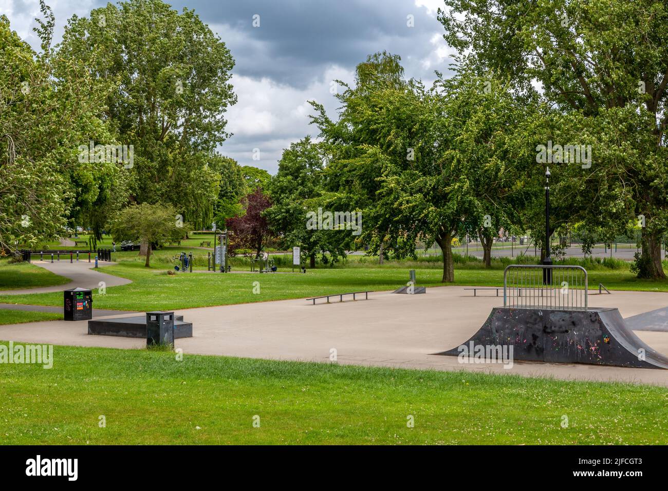 Skateboard playground in Sanders Park, Bromsgrove, Worcestershire ...