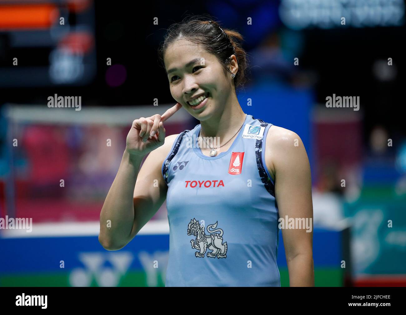 Ratchanok Intanon of Thailand celebrates after defeating Han Yue of ...