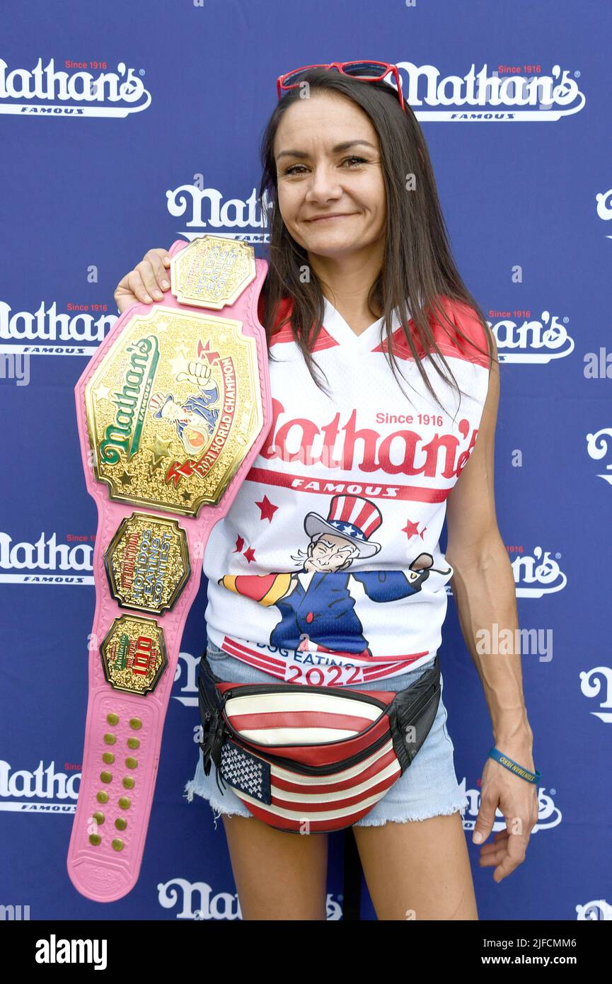 New York, USA. 01st July, 2022. Previous year's winner Michelle Lesco ...