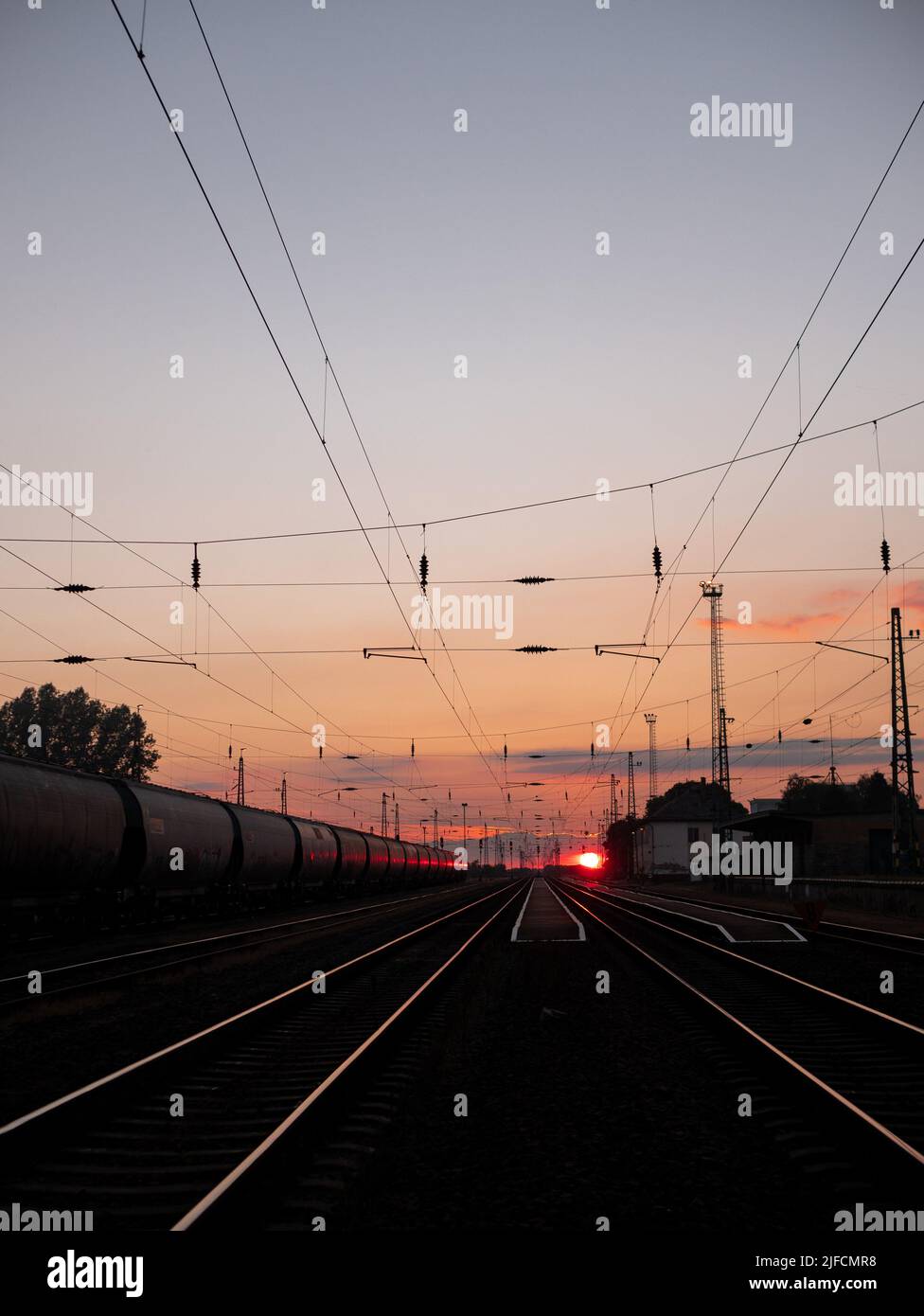 Red metal rails hi-res stock photography and images - Alamy