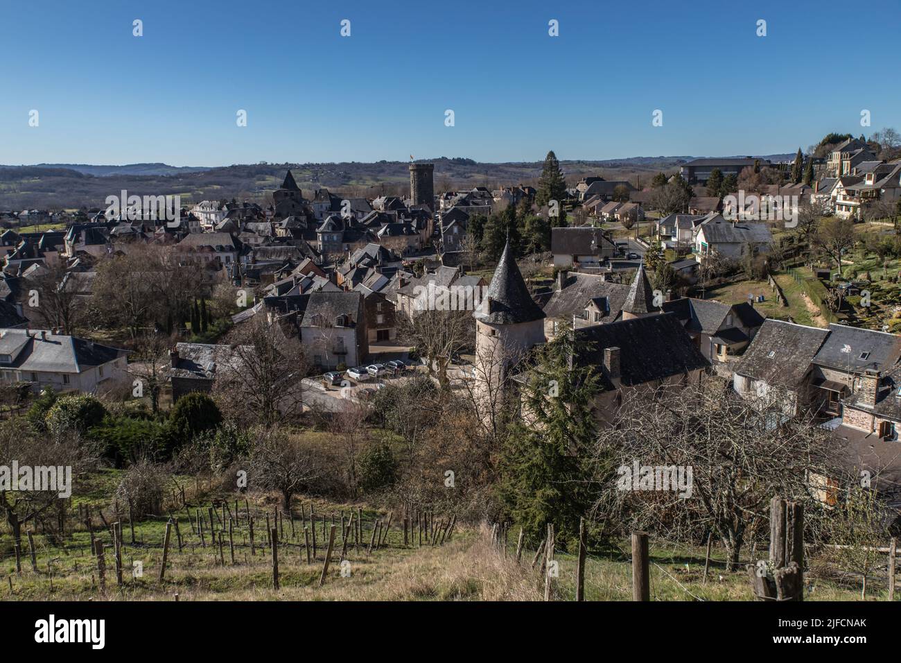 Panorama sur le village Stock Photo - Alamy