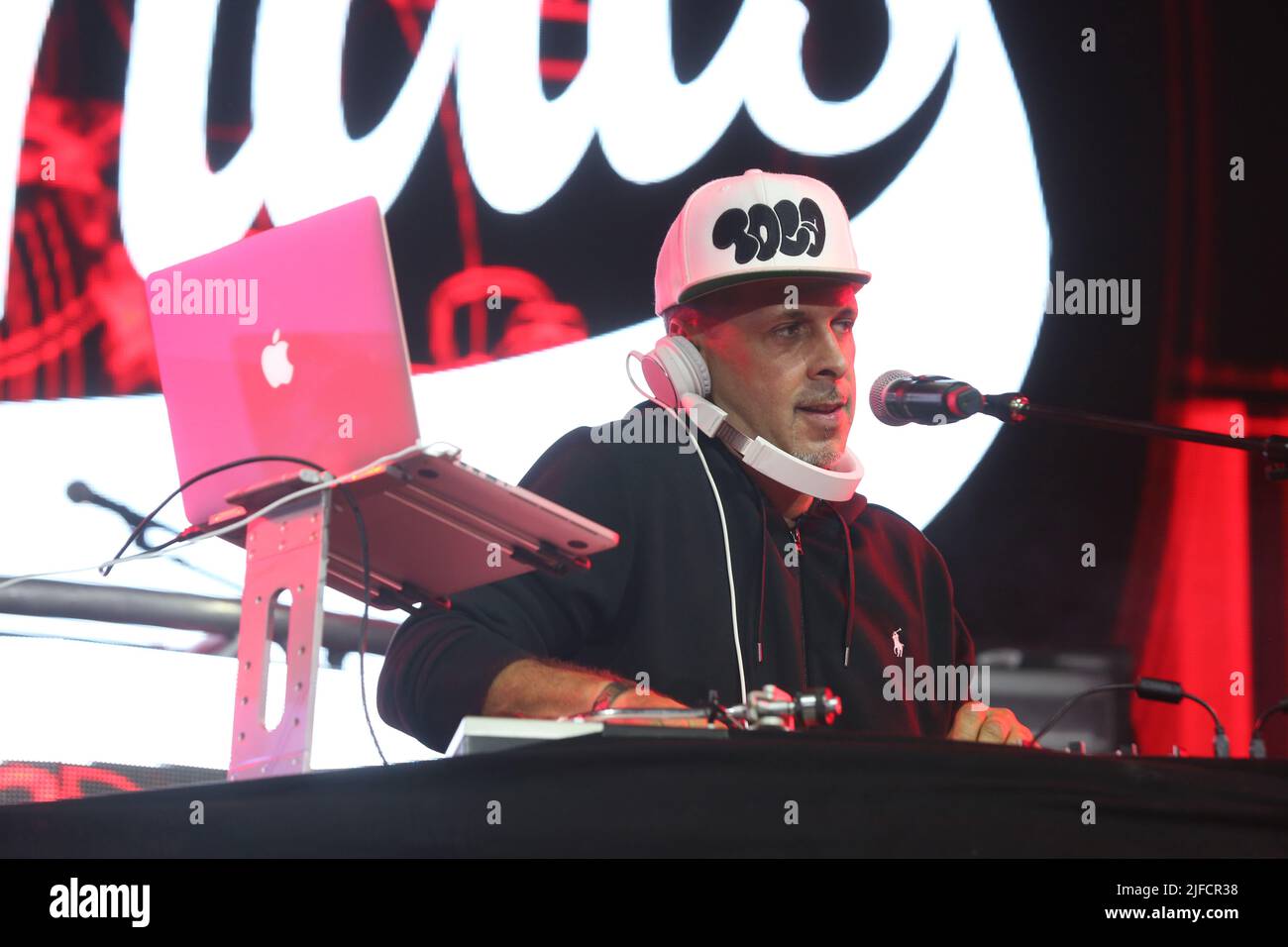 Tony touch hi-res stock photography and images - Alamy