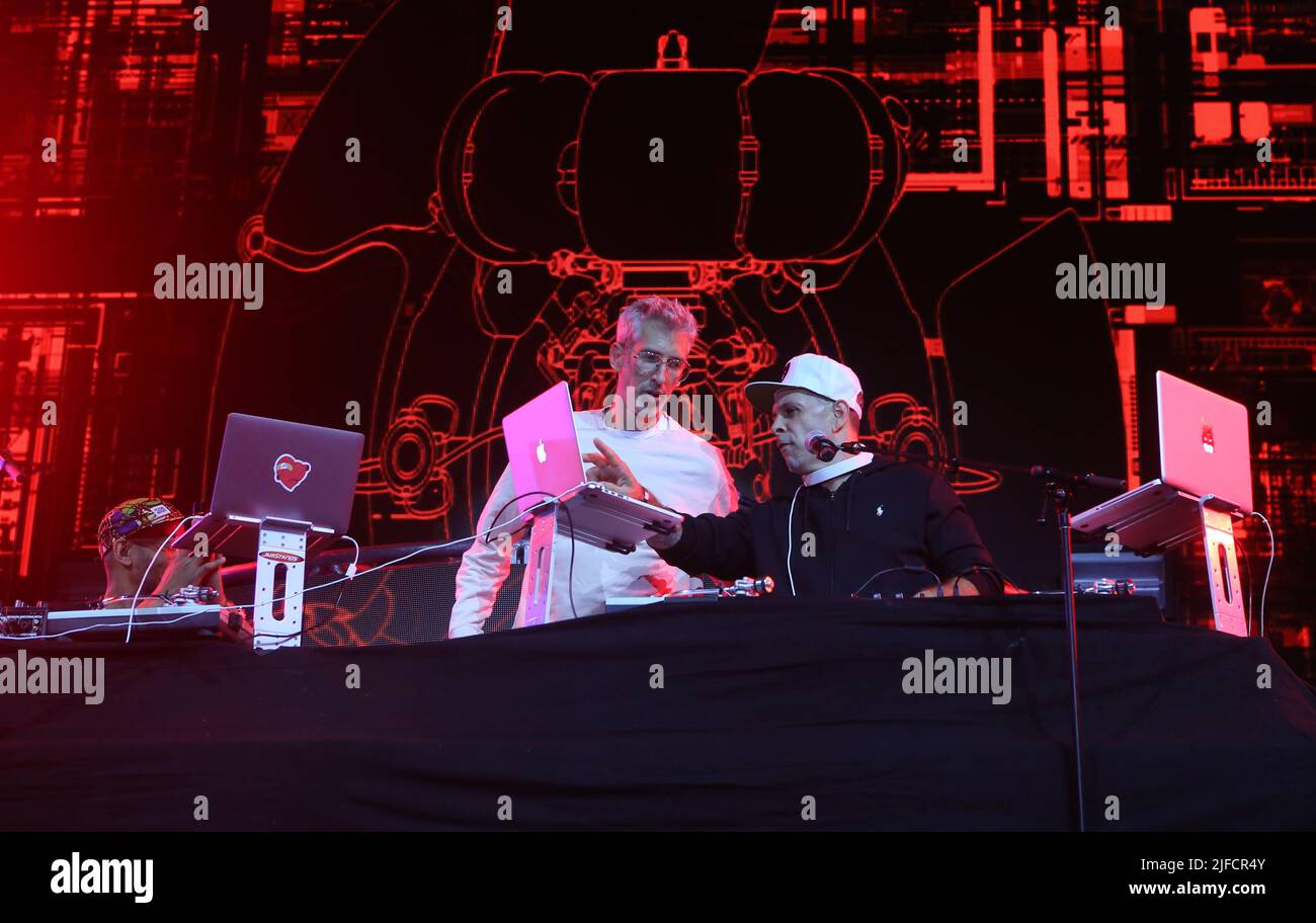 Club Quarantine Live with D-Nice at the 2021 BRIC Celebrate Brooklyn ...