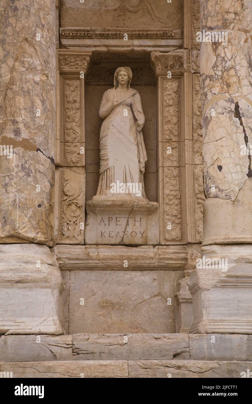 Statue at the library of Celsus, Ancient ruins of Ephesus, Turkey Stock ...