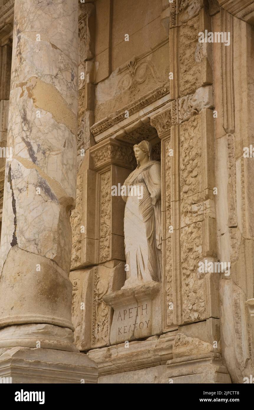 Statue at the library of Celsus, Ancient ruins of Ephesus, Turkey Stock ...