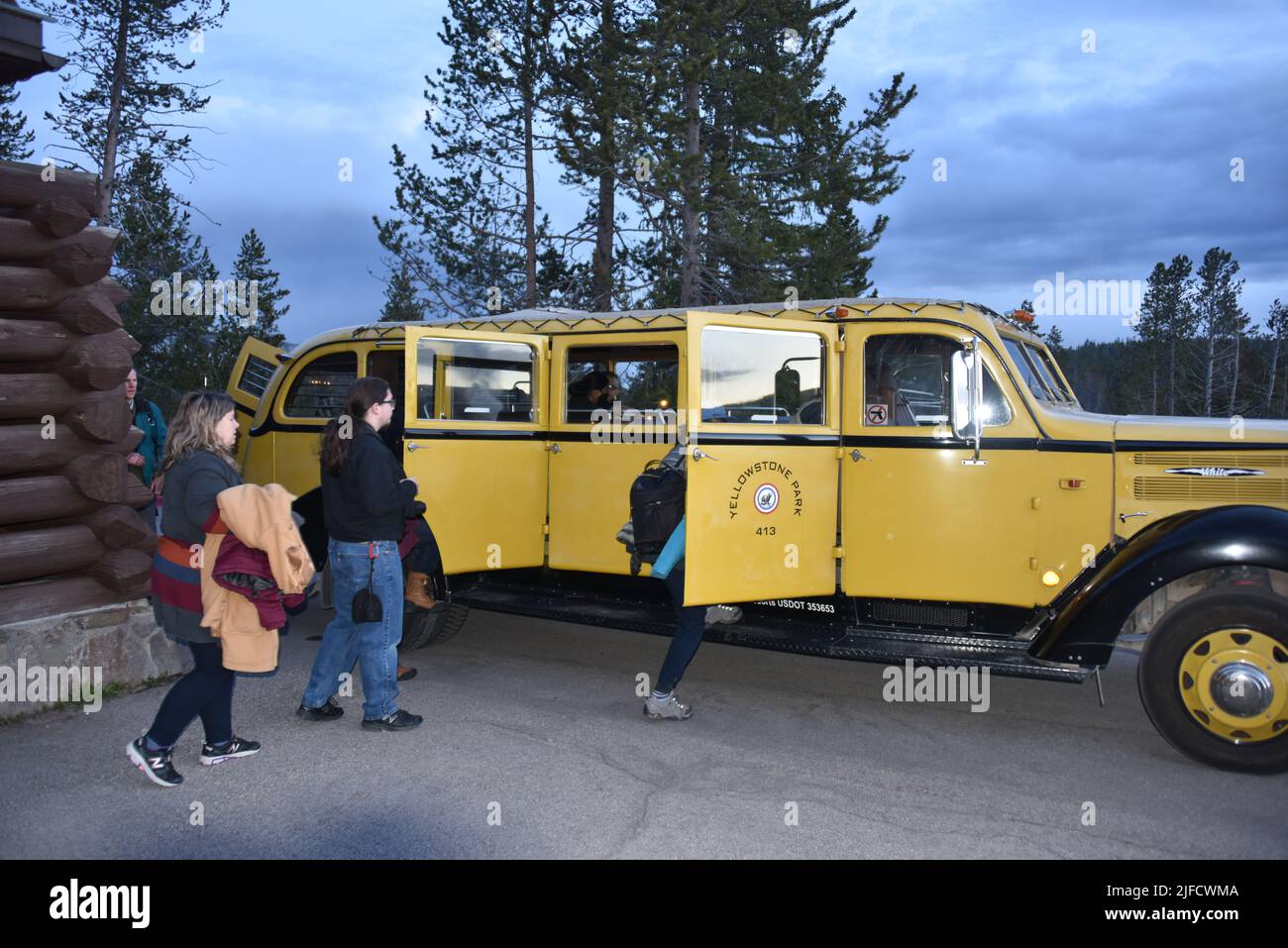 Yellowstone national park white touring car hi-res stock photography ...