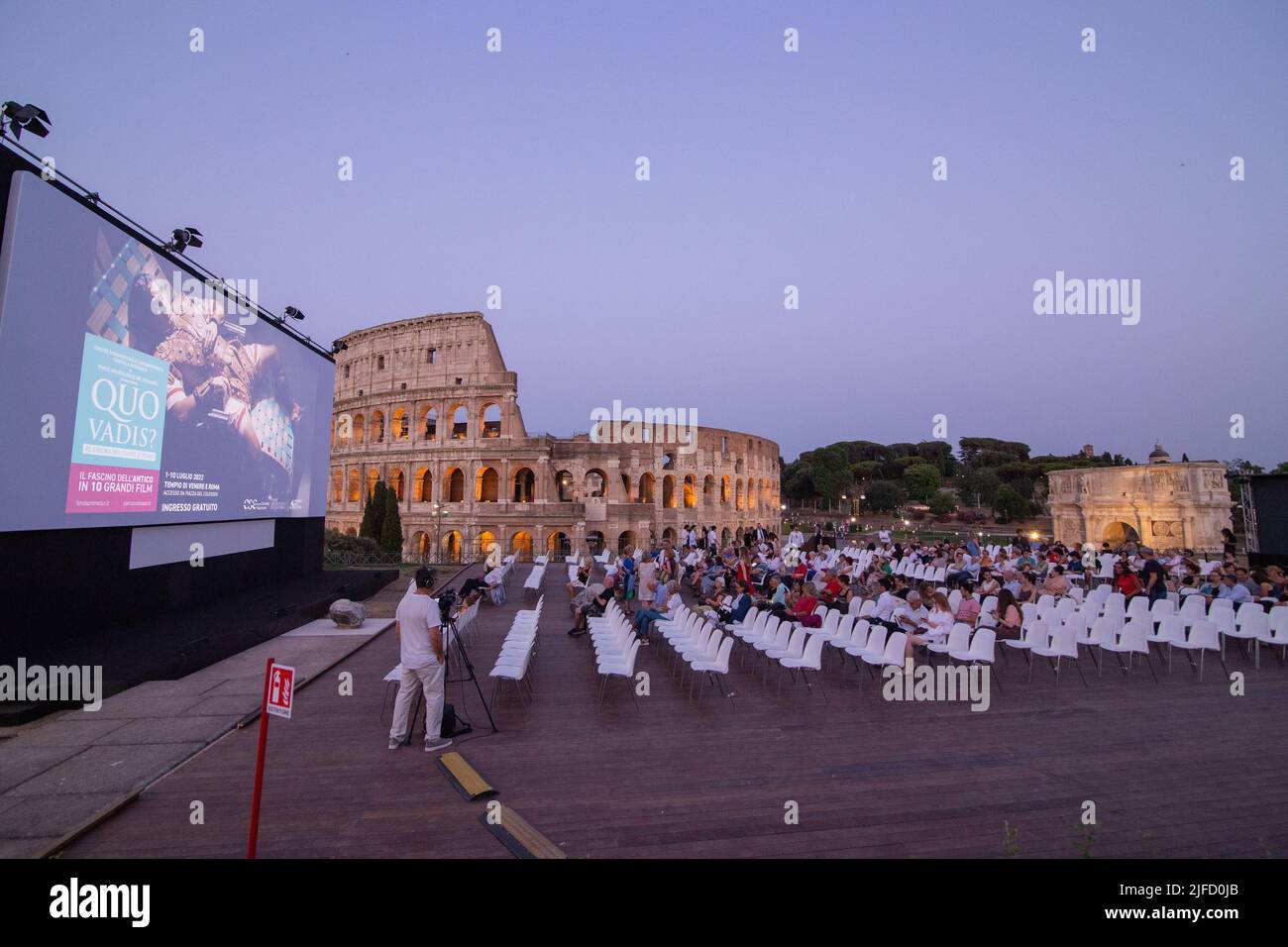 Cinema colosseo hi-res stock photography and images - Alamy