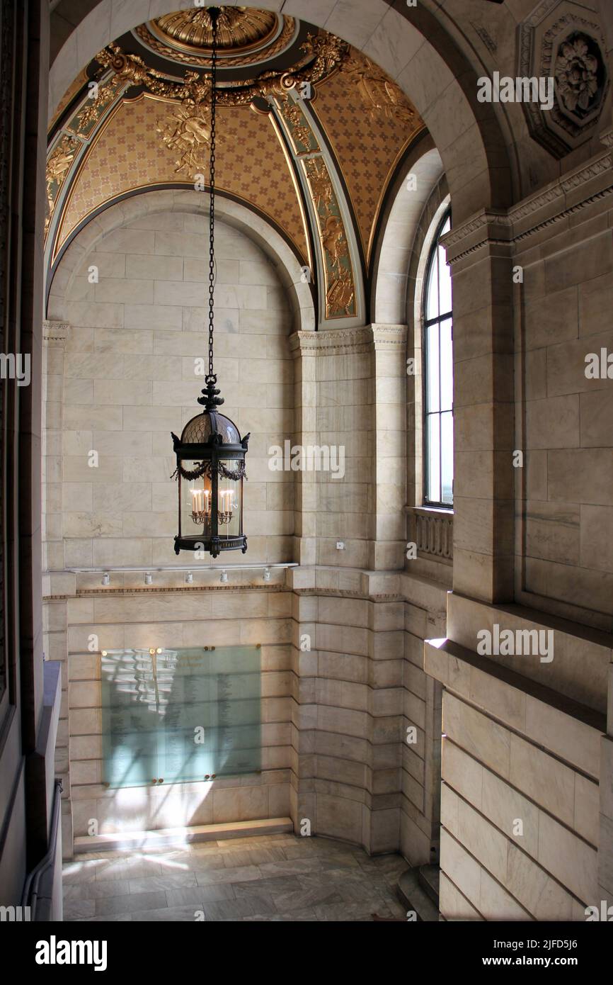 New York Public Library - Stephen A. Schwarzman Building, interior ...