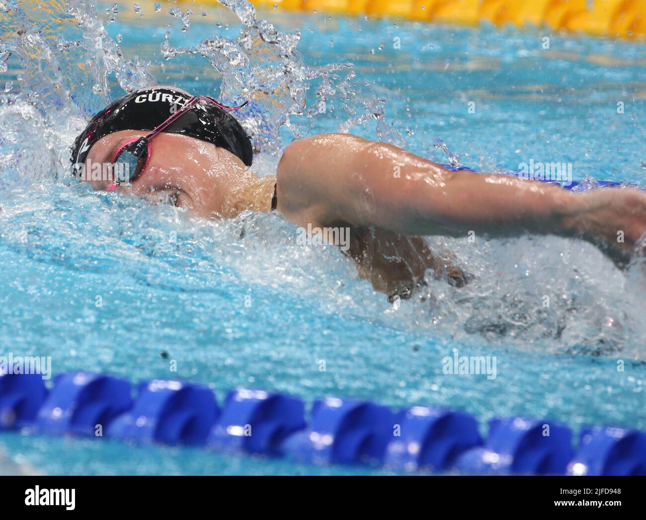 Claire curzan hi-res stock photography and images - Alamy