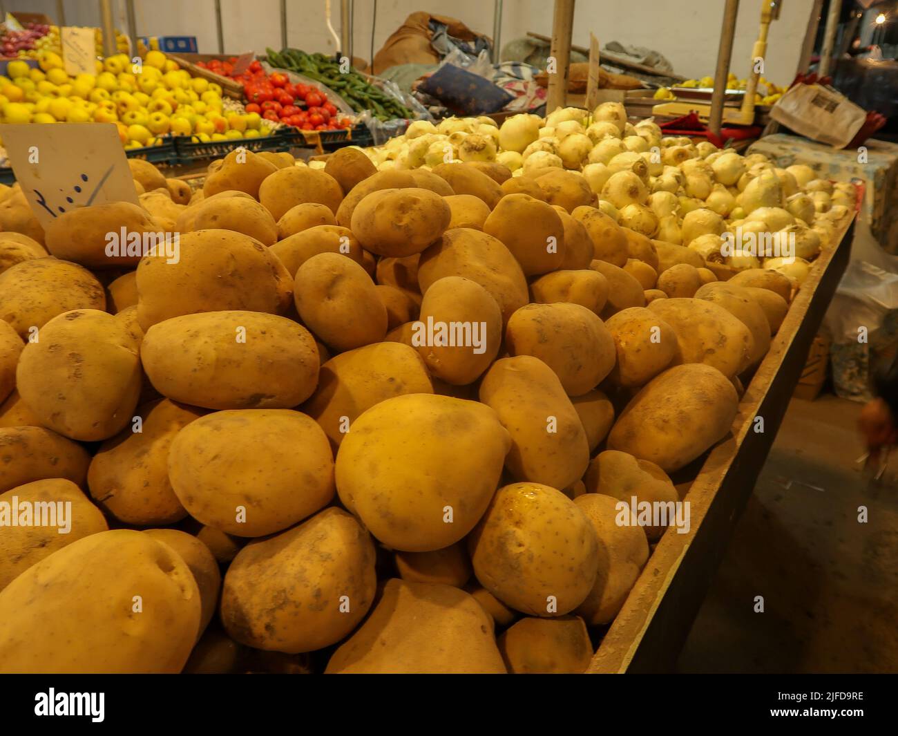 Iran street market hi-res stock photography and images - Alamy