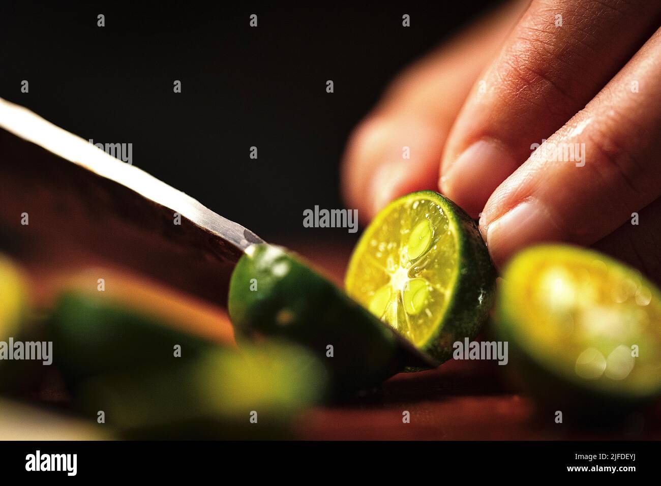 Lime knife hi-res stock photography and images - Alamy
