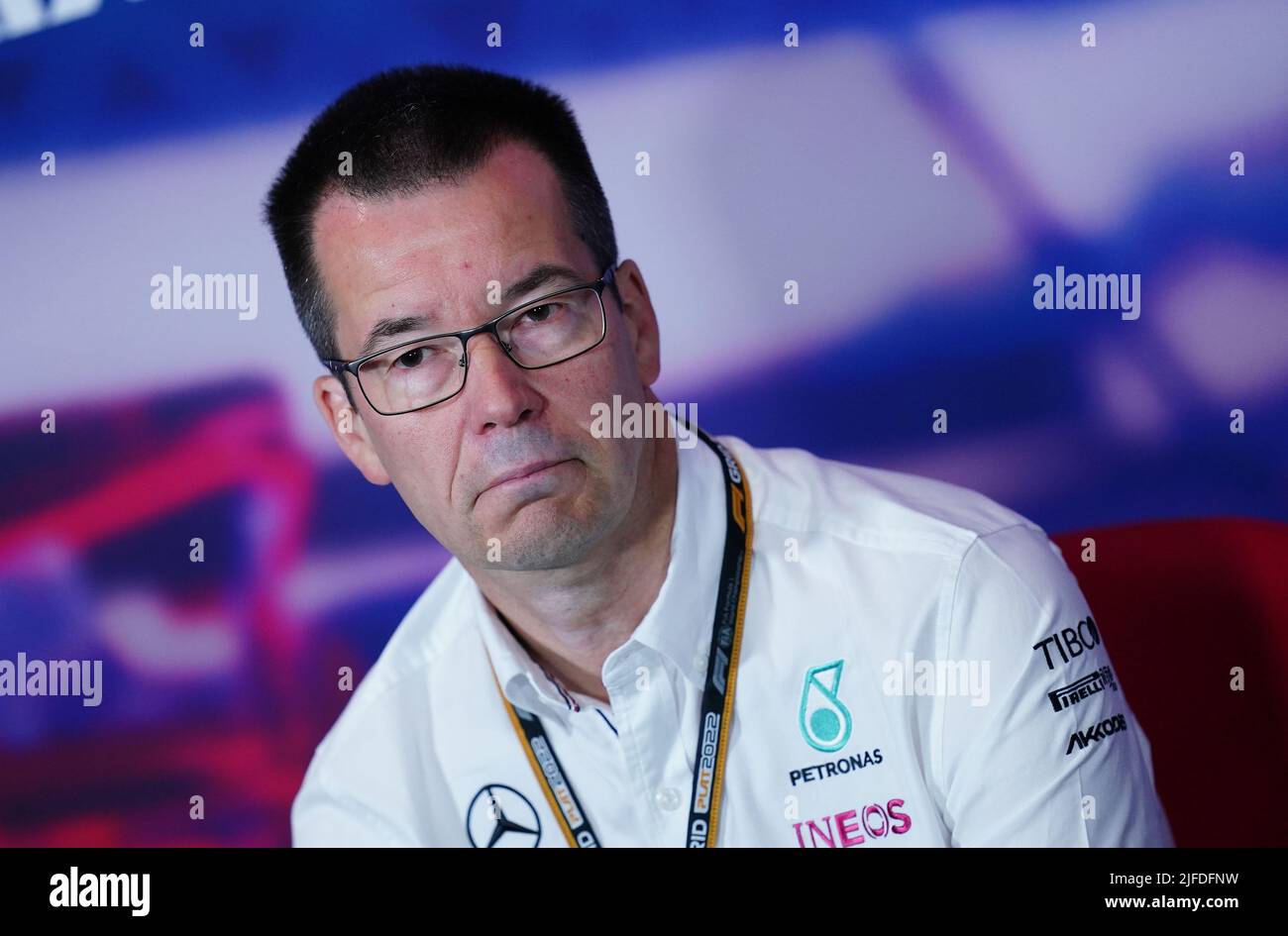 Director mike elliott hi-res stock photography and images - Alamy