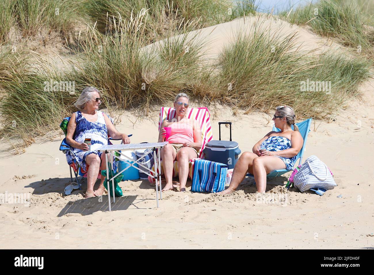 A weekend at camber sands hi-res stock photography and images - Alamy