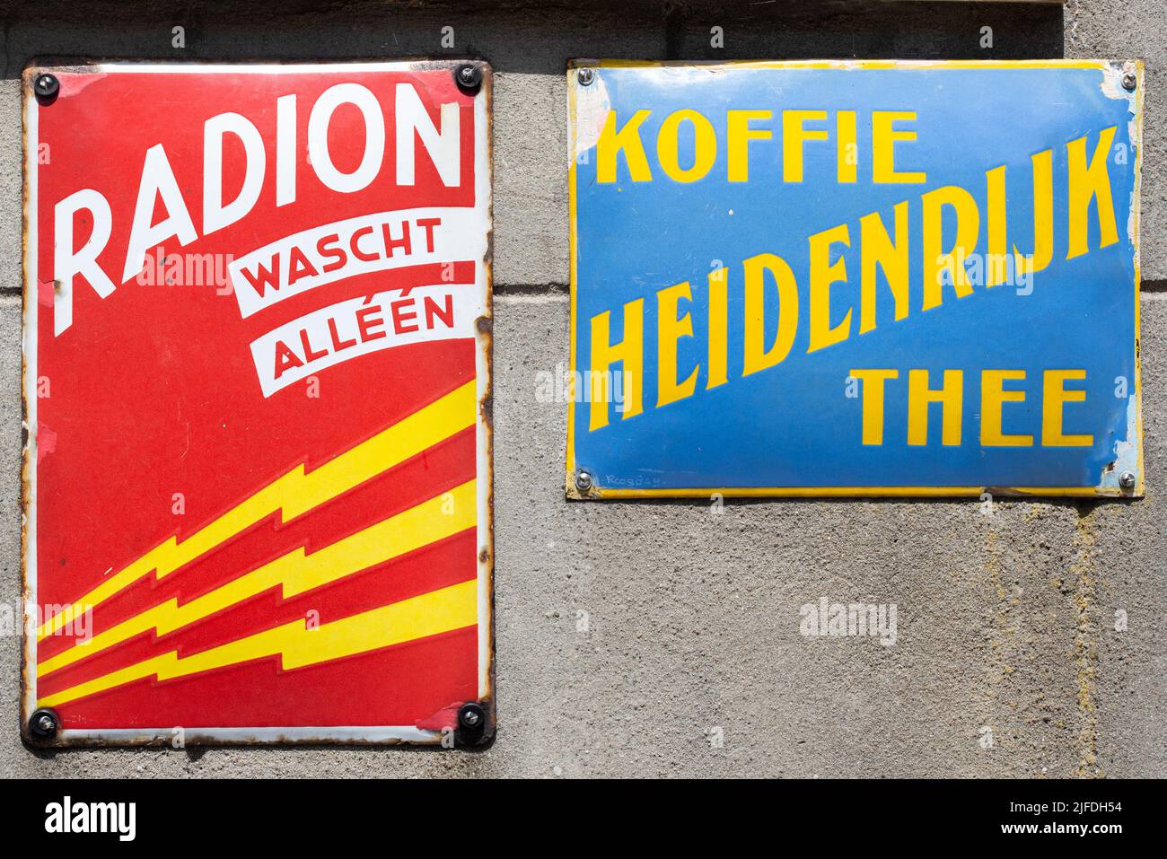 Detergent advertisement hi-res stock photography and images - Alamy