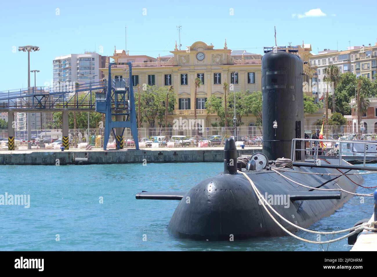 Ship videos hi-res stock photography and images - Alamy