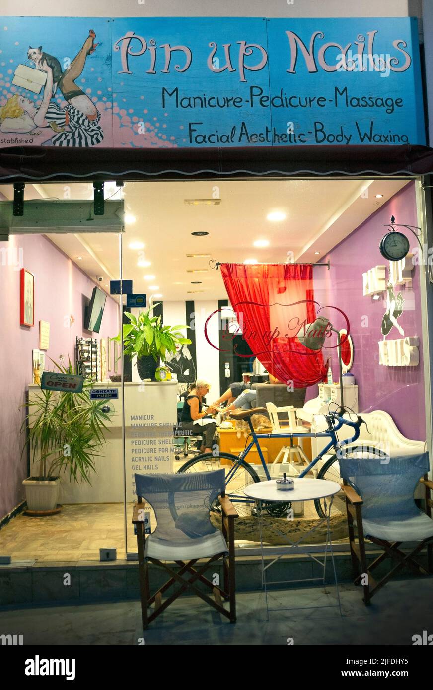 Beauty parlour exterior hi-res stock photography and images - Alamy