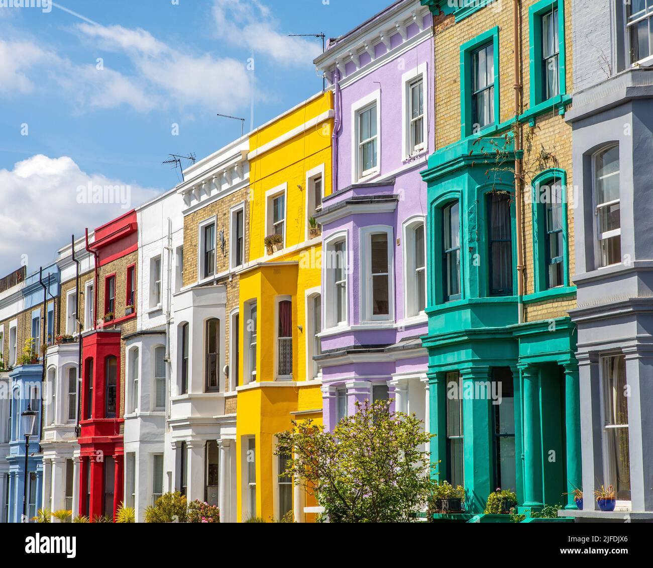 Beautiful facades of different colours in the Notting Hill area of ...