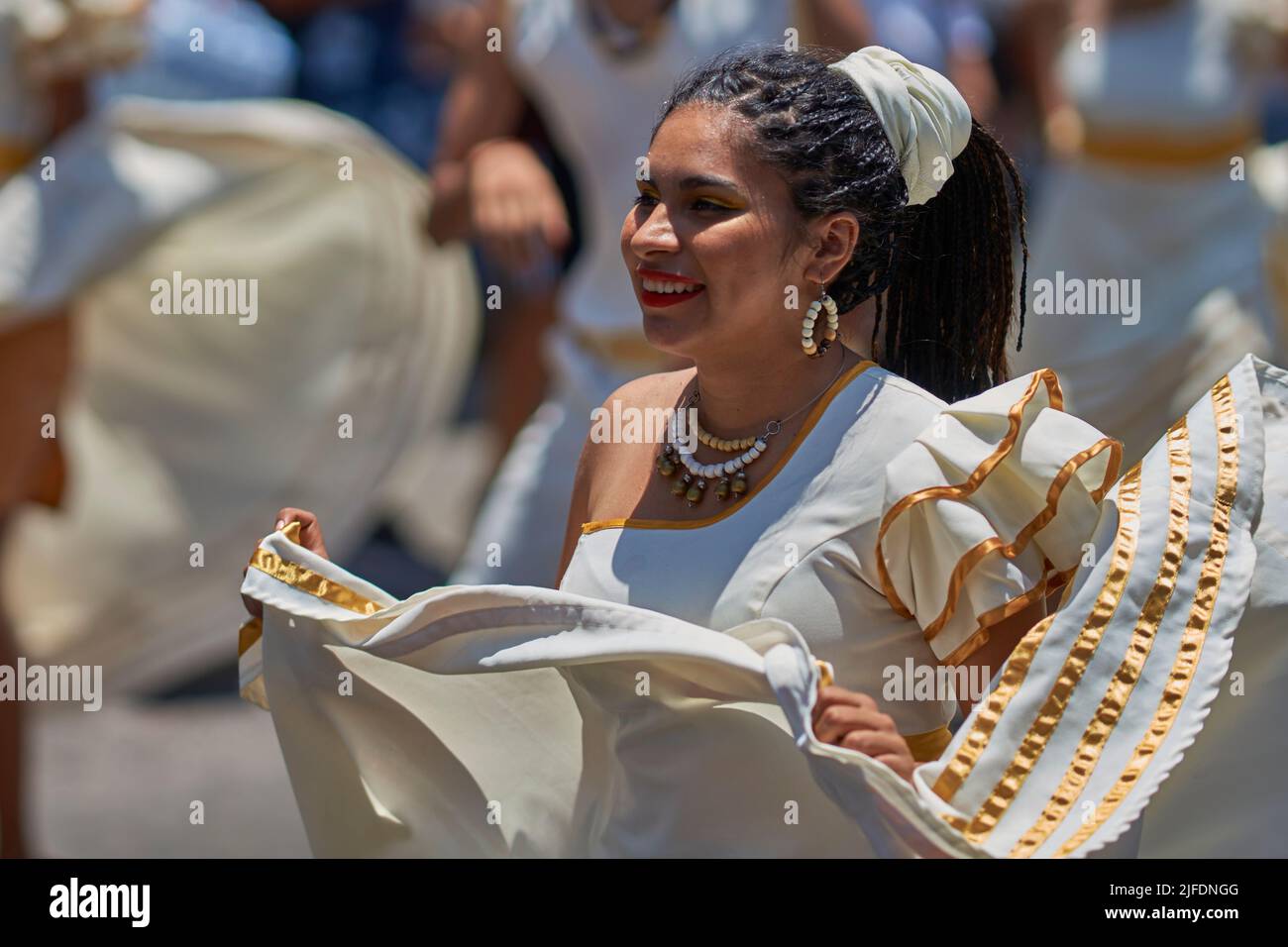Group of dancers of Africa descent (Afrodescendiente) performing at the ...