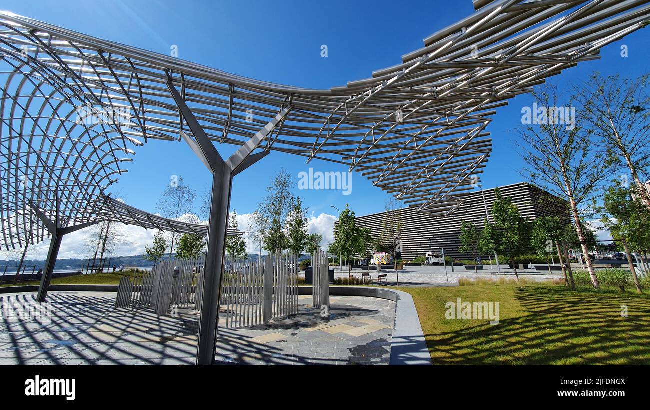 Tay Whale, Dundee Stock Photo - Alamy