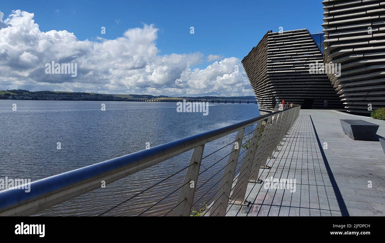 Dundee landmarks hi-res stock photography and images - Alamy