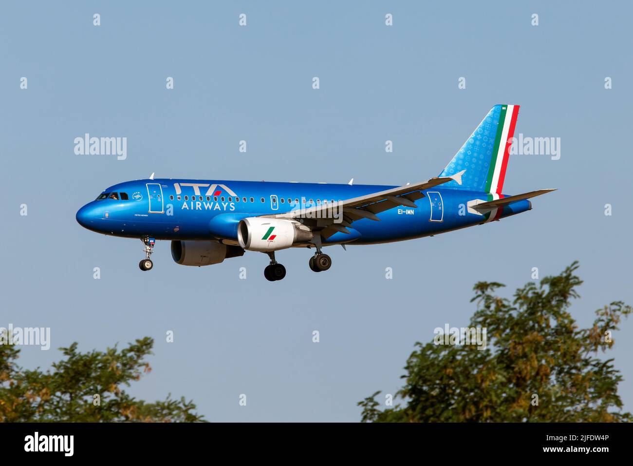 Ita airplane hi-res stock photography and images - Alamy