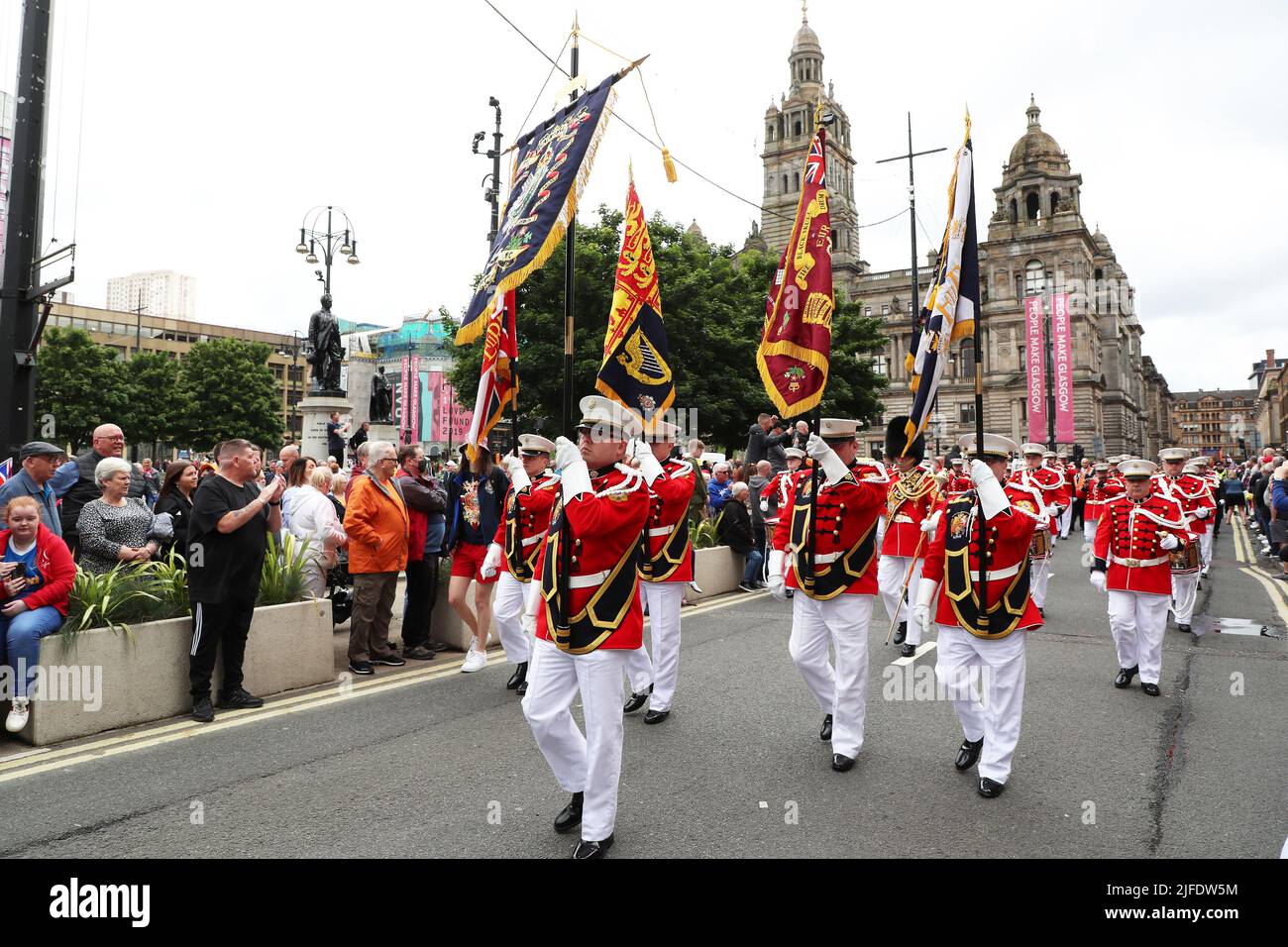 Marching banners hi-res stock photography and images - Alamy