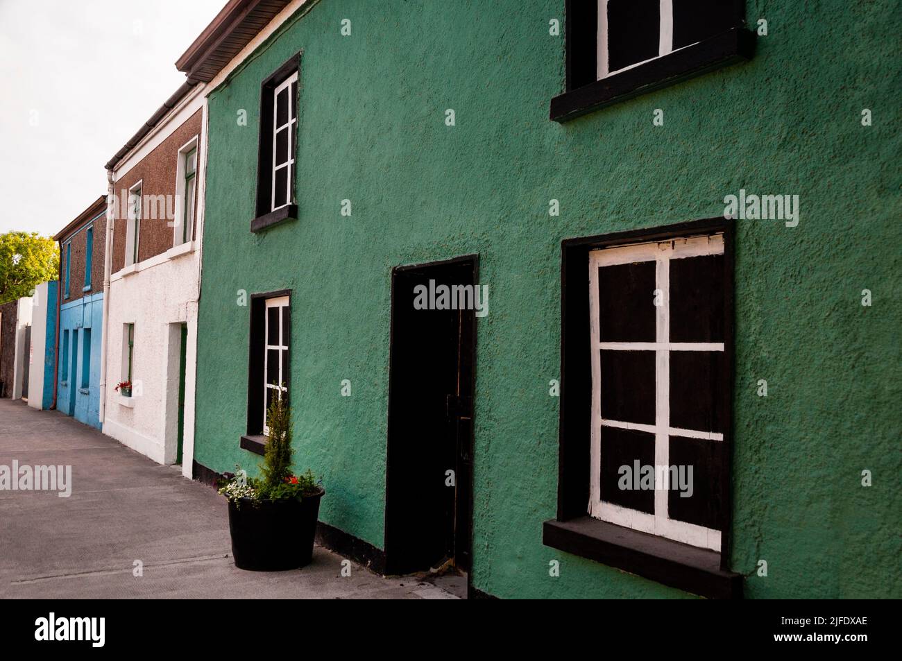 Oranmore village hi-res stock photography and images - Alamy