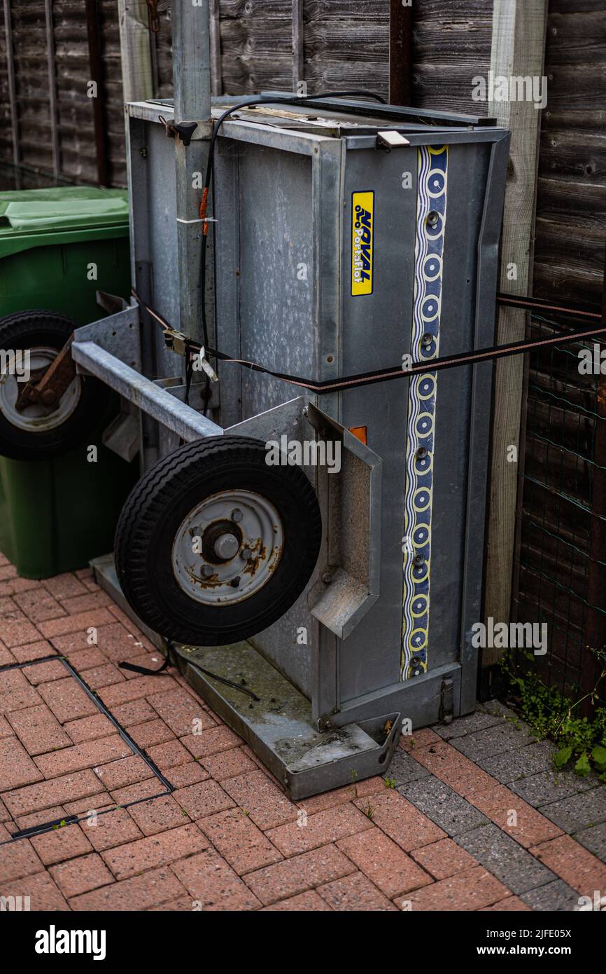 Trailer on wheels hi-res stock photography and images - Alamy