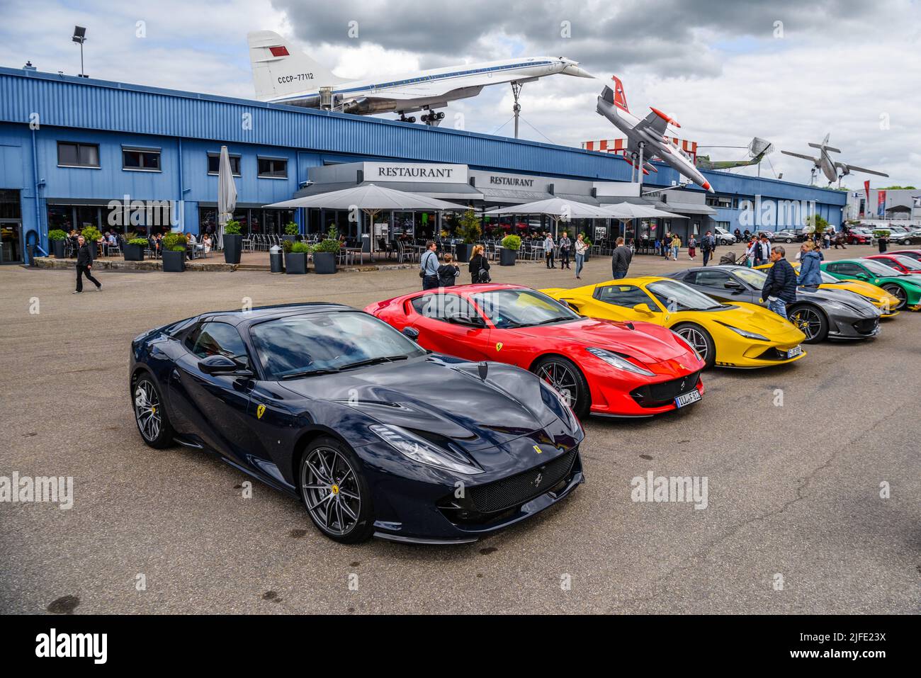 SINSHEIM, GERMANY - MAI 2022: dark blue black Ferrari 812 Superfast ...