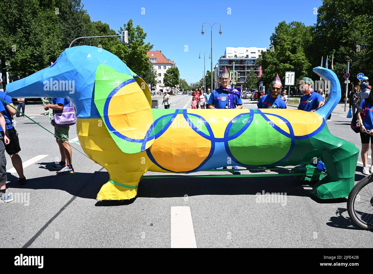 Munich, Germany. 02nd July, 2022. A colorful giant dachshund in the ...