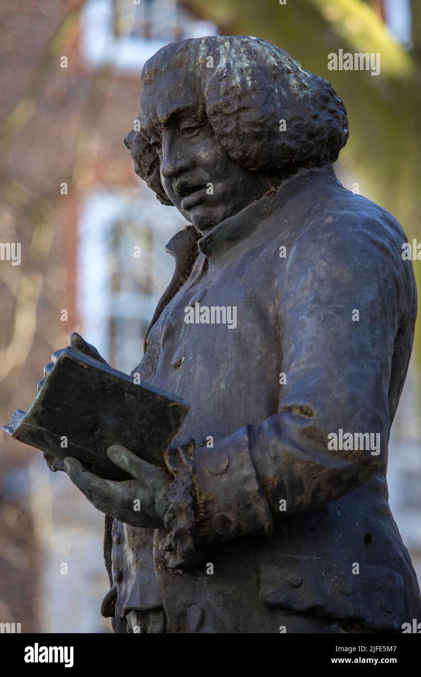 Close-up of the statue of Samuel Johnson, located on the Strand next to ...