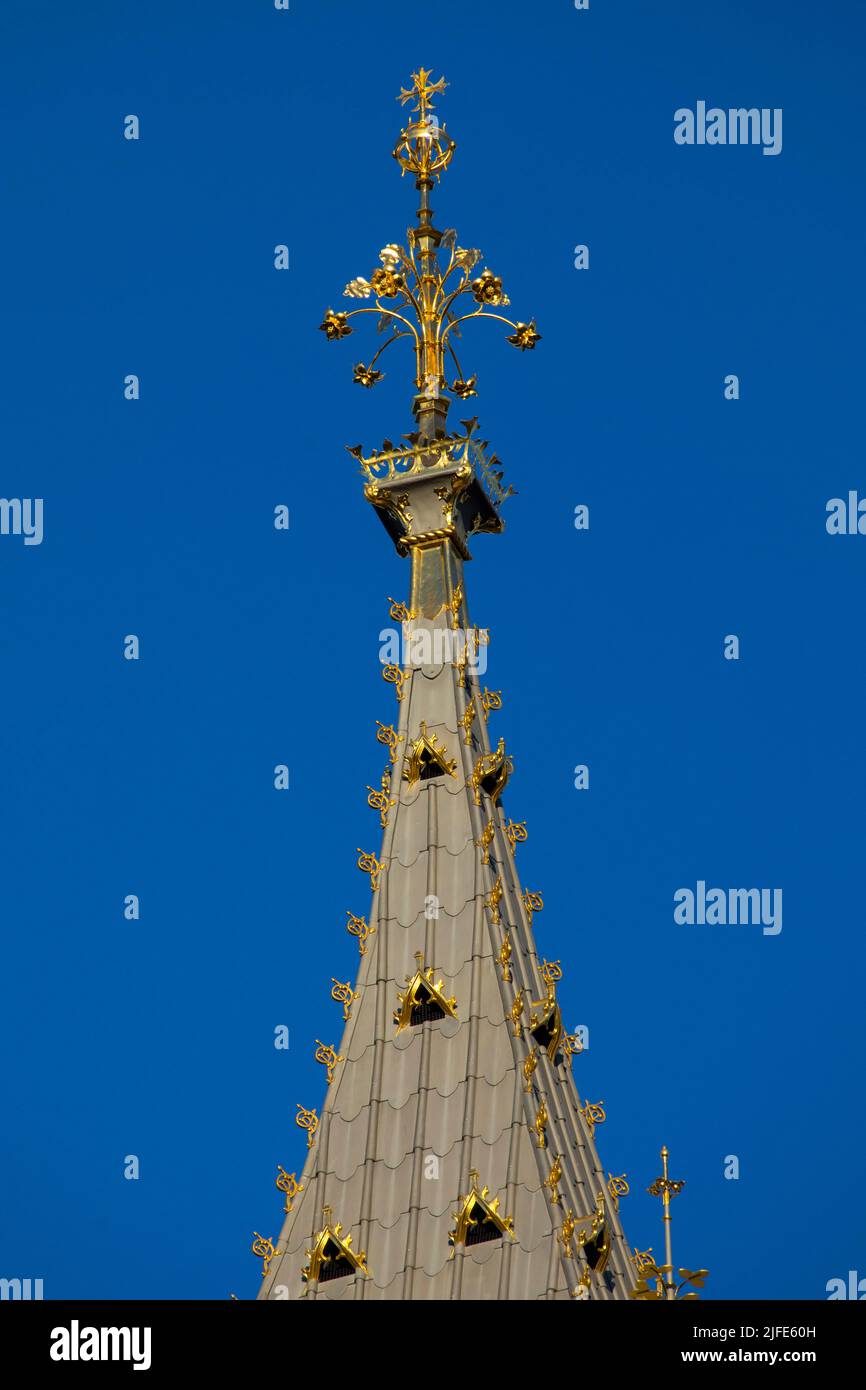 A close-up of the ornate spire of the iconic Elizabeth tower in ...
