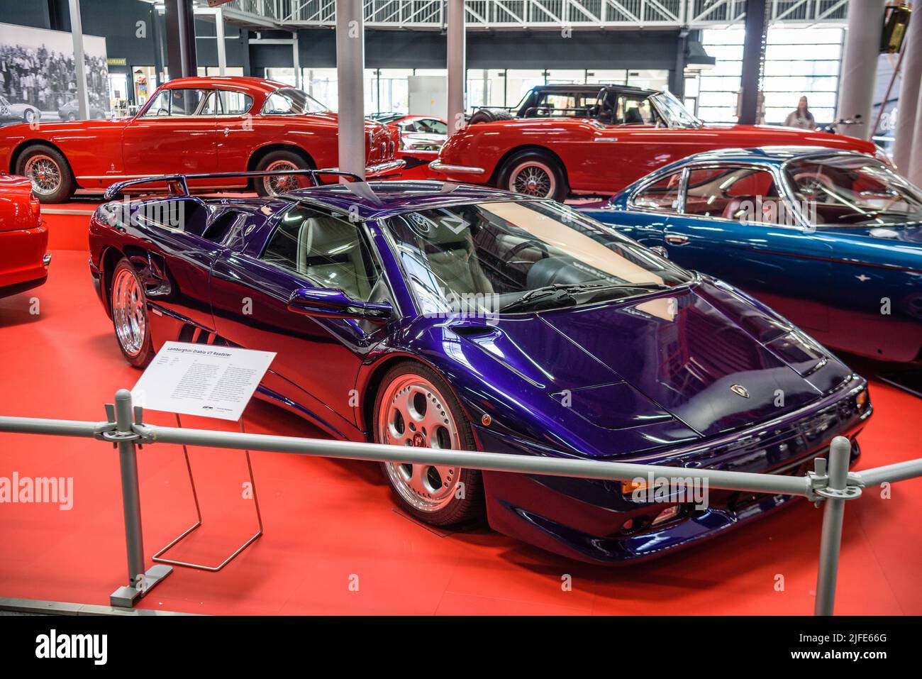 SINSHEIM, GERMANY - MAI 2022: violet purple Lamborghini Diablo VT ...